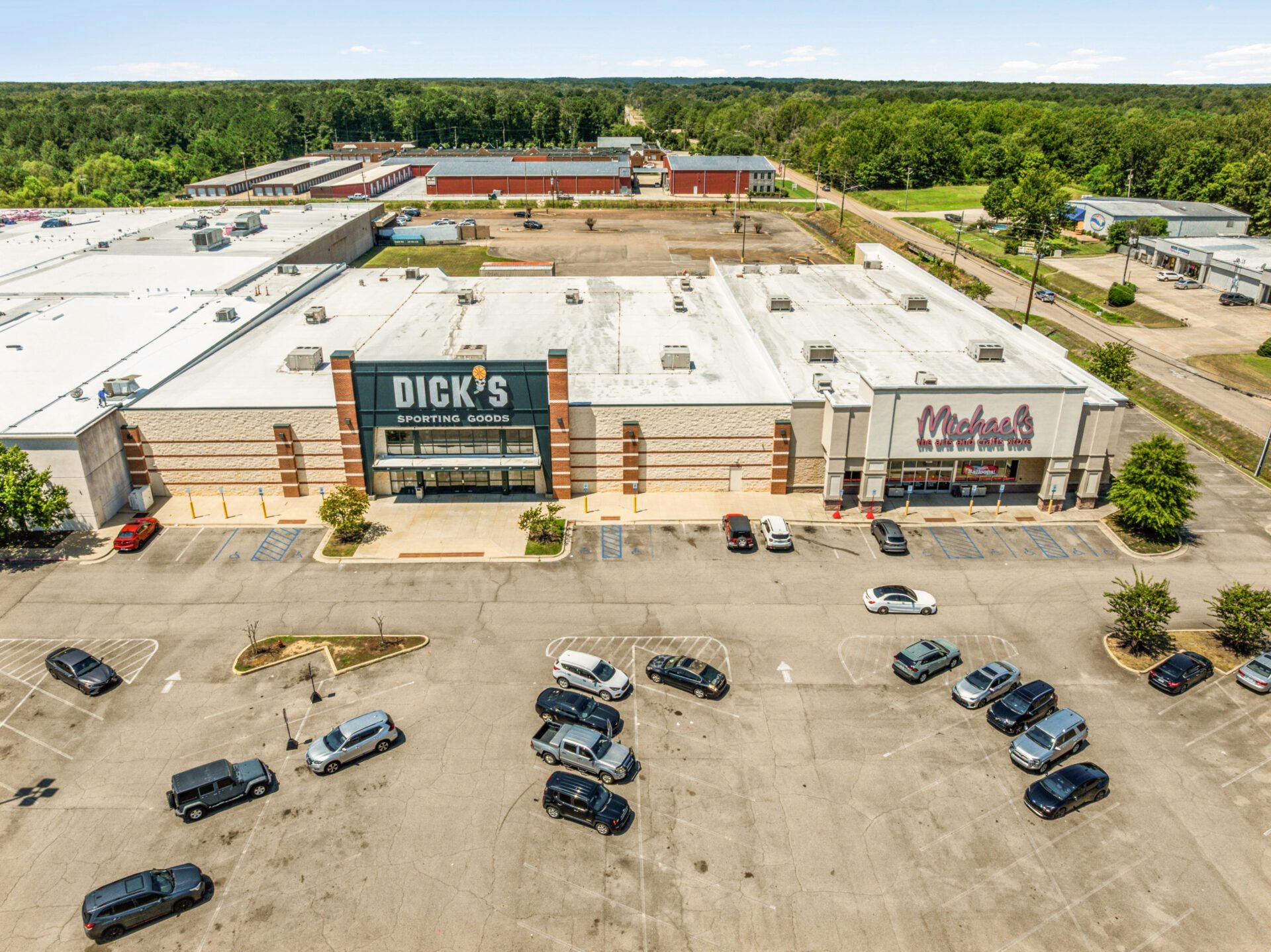 Columbus Center, Columbus, MS | Highland Capital